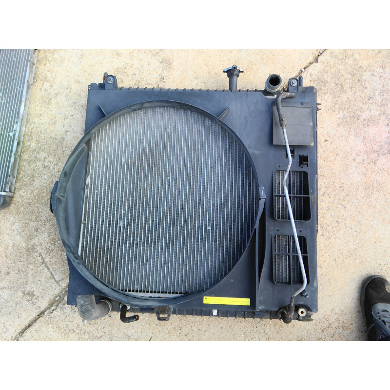 NISSAN TITAN ARMADA PATHFINDER INFINITI QX56 5.6L RADIATOR 2004-2012