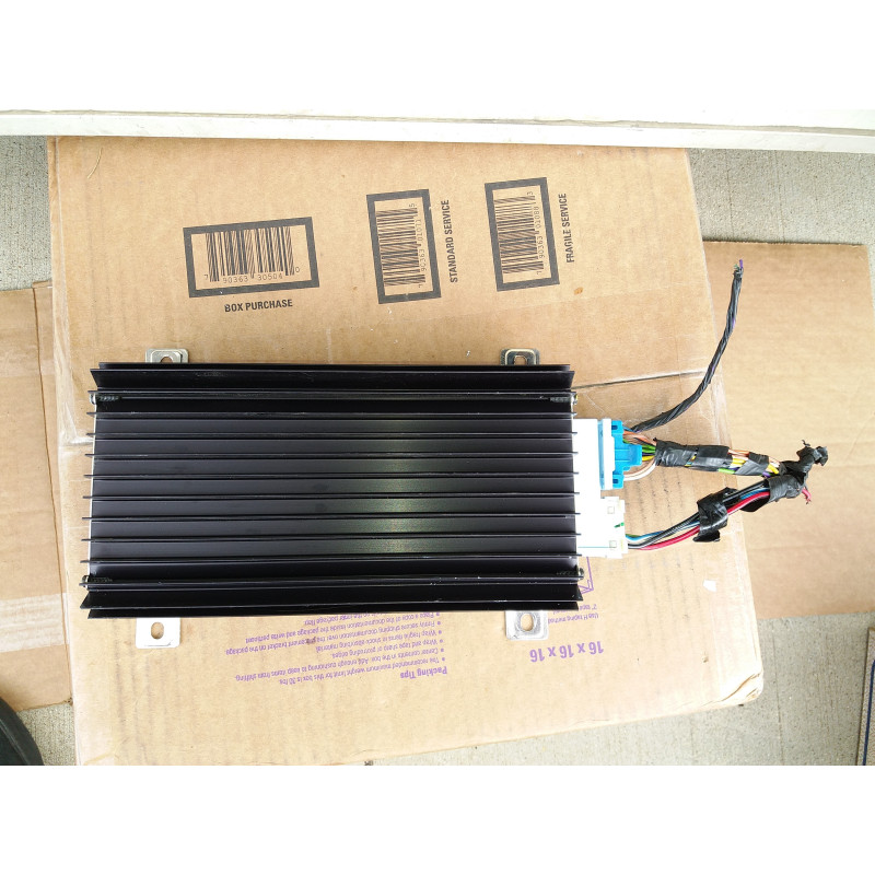 CADILLAC CTS BOSE AUDIO AMP AMPLIFIER 2003-2007 GM 25746136