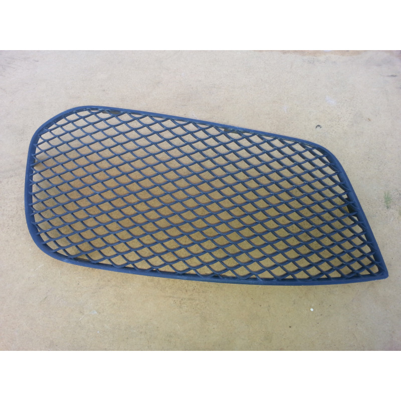 MERCEDES GLA W156 FRONT BUMPER LEFT MESH GRILLE 2015-2017 1568855122