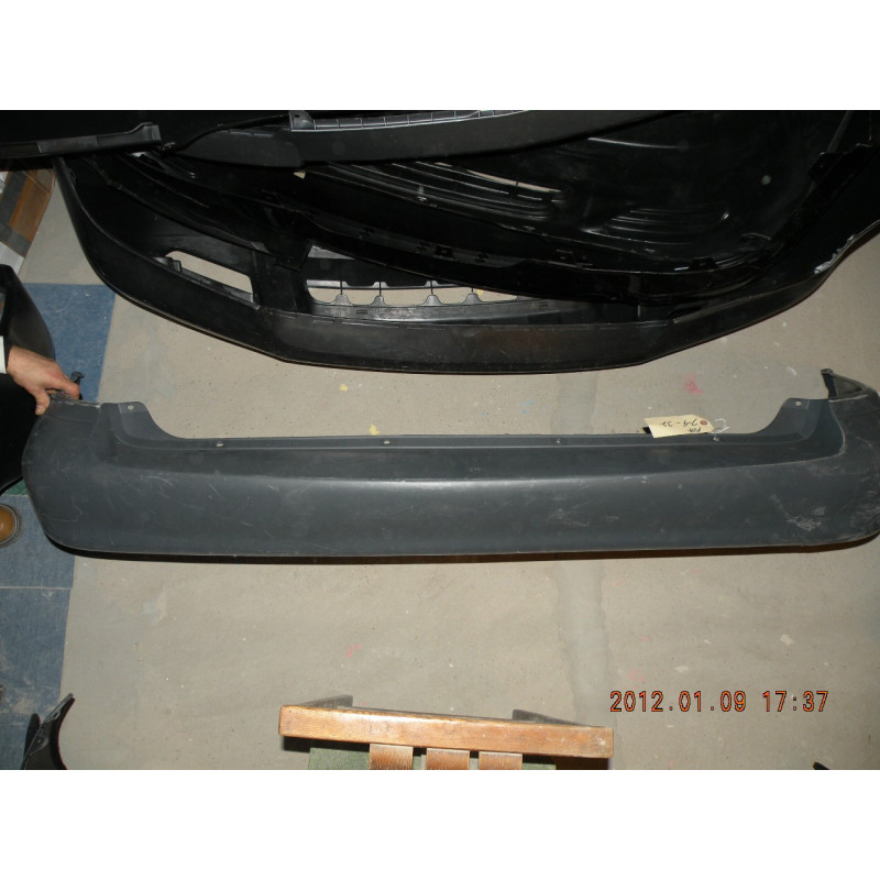 TOYOTA SIENNA REAR BUMPER COVER 1998-2002 OEM NEW