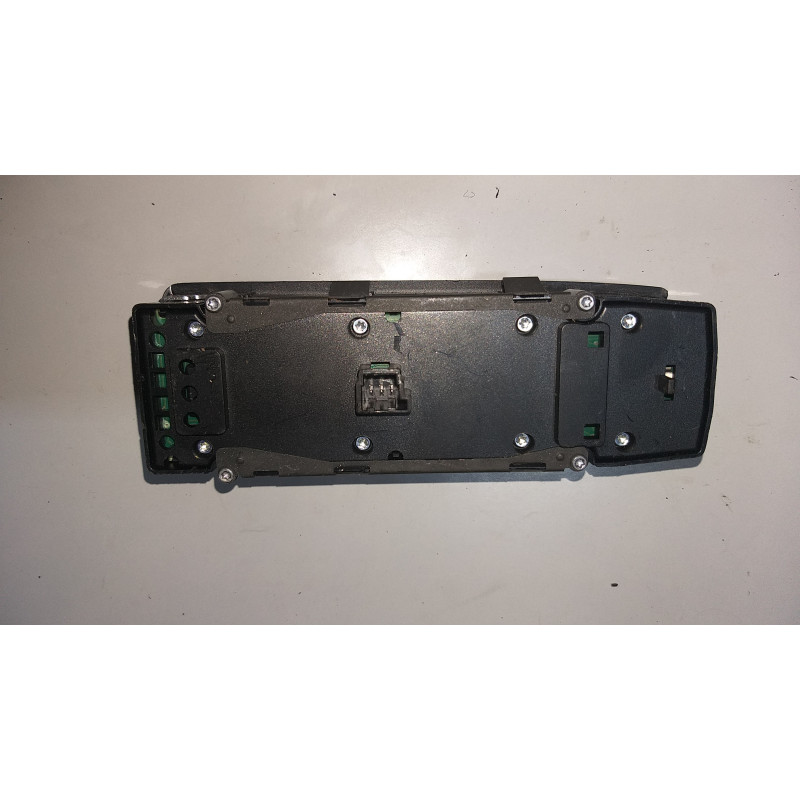 MERCEDES GLA GLE GLS GL A B G ML WINDOW SWITCH 1669054400 A1669054400