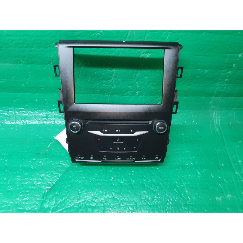 FORD FUSION RADIO CLIMATE MEDIA CONTROL PANEL 2013-2016 DS7T-18E245-MN