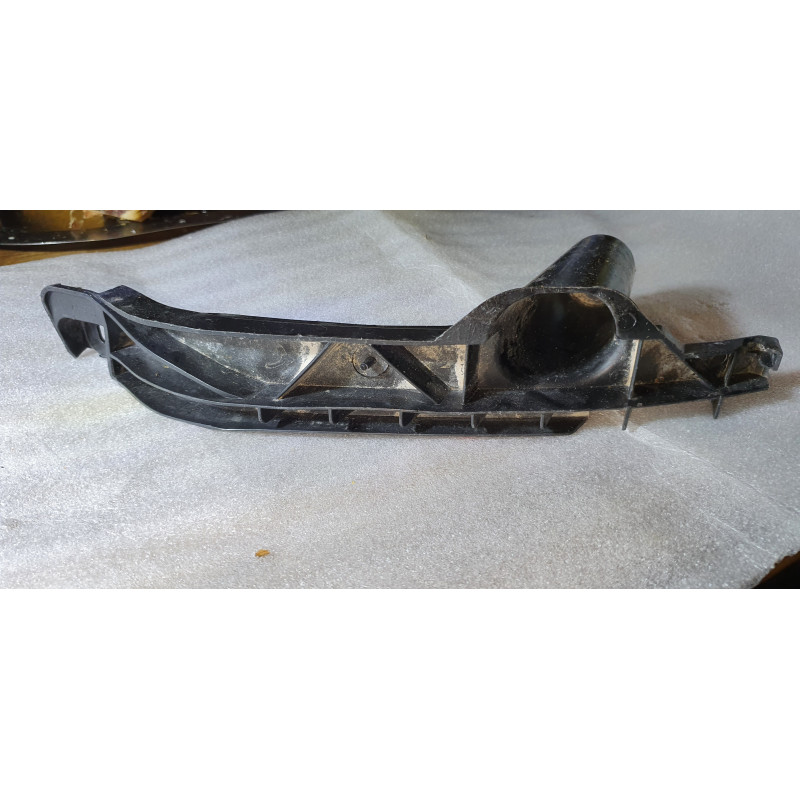 VOLKSWAGEN JETTA GOLF RIGHT FRONT BUMPER BRACKET 2005-2010 1K0807890B